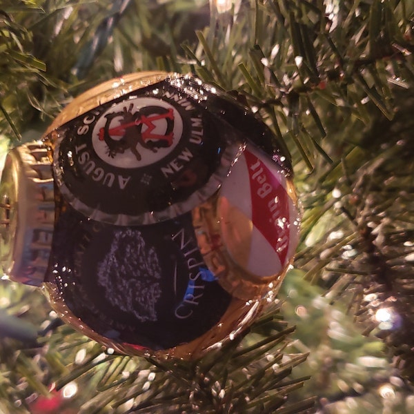 Modelo Bottle Cap Ornament - Etsy