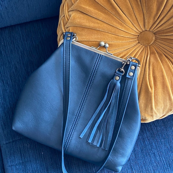 Leather Kiss Lock Frame Purse, Kiss Lock Crossbody Handbag, Retro Style ...