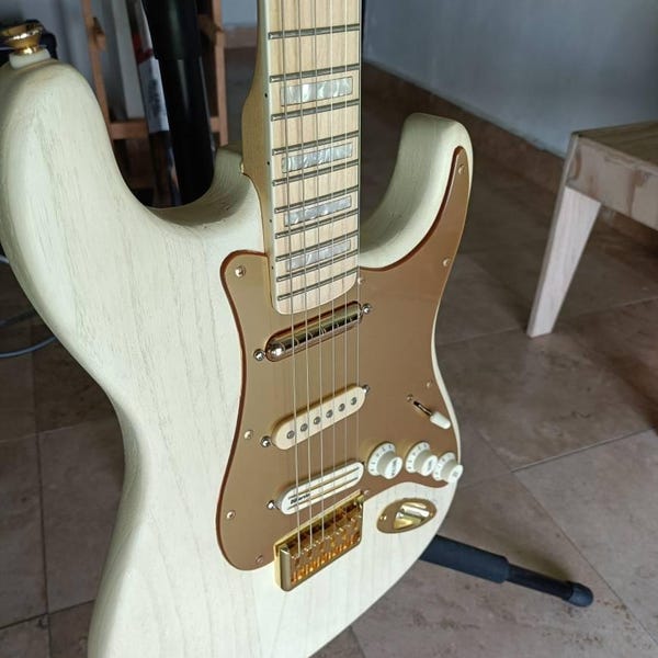 Black Acrylic Pickguard for YAMAHA REVSTAR RSS02T Guitar - Etsy