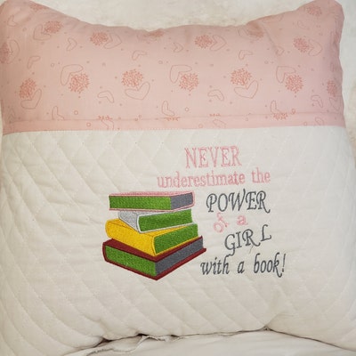 Pile of Books Embroidery Design Instant Download - Etsy