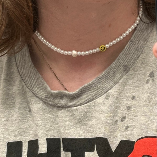 CH Smiley Pearl Necklace (calum Hood Dupe) - Etsy
