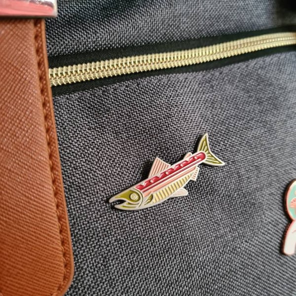 Sockeye Salmon Fish Enamel Lapel Pin Badge // Gift for Fly Fisherman ...