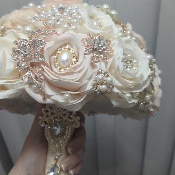 CUSTOM BROOCH BOUQUET, Champagne Wedding Brooch Bouquet, Custom Bouquet ...