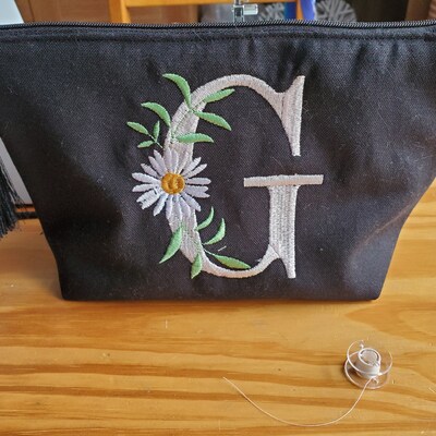 Floral Font Flower Alphabet G Letter Embroidery Design, Machine ...