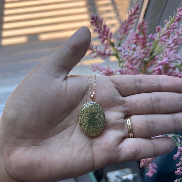 Gold Leaf Photo Locket Necklace - Personalized With Any Enamel Color ...