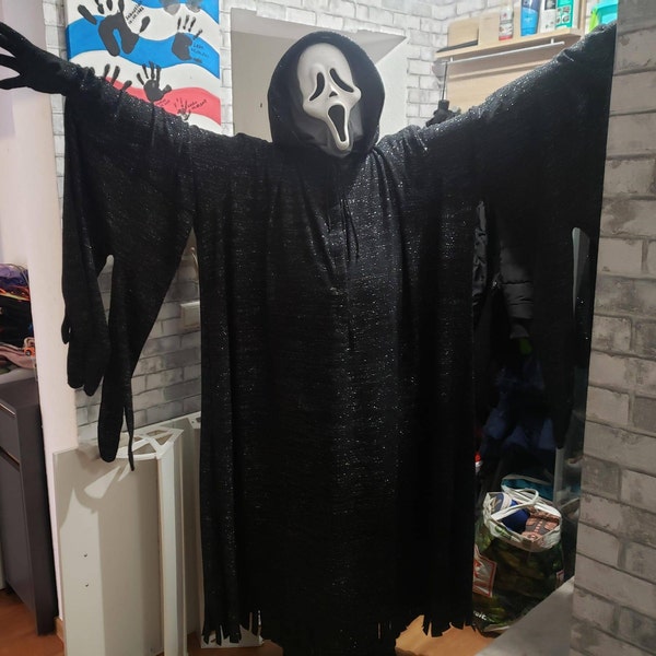 SCREAM ROBE - Etsy