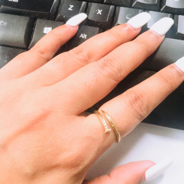 14K Gold Heartbeat Ring, Lifeline Pulse Ring, Minimalist Heartbeat Ring ...