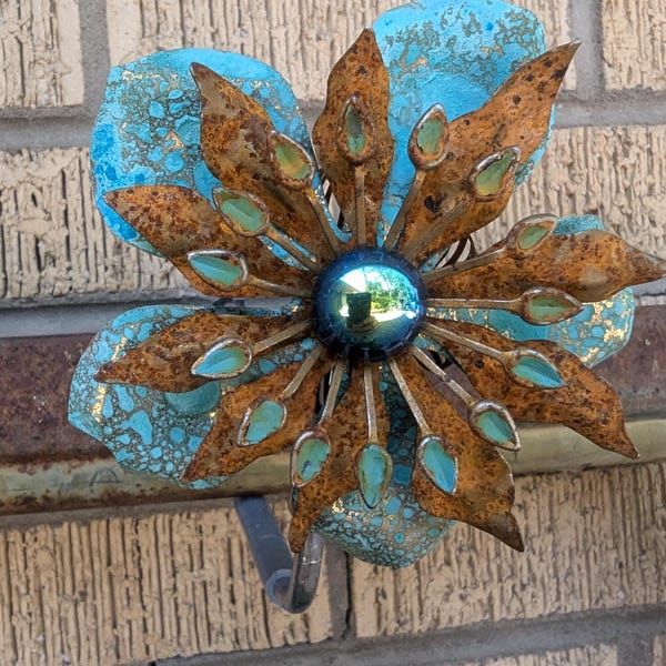 3 3/4" Rusted Metal Flower With Glass Center on 12" Stem - Etsy