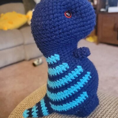 Crochet Pattern: Timothy the T-rex - Etsy