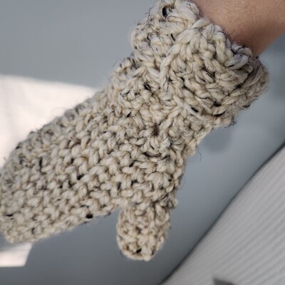 Crochet Pattern / Chunky Crochet Mittens / Easy Mitten Pattern ...