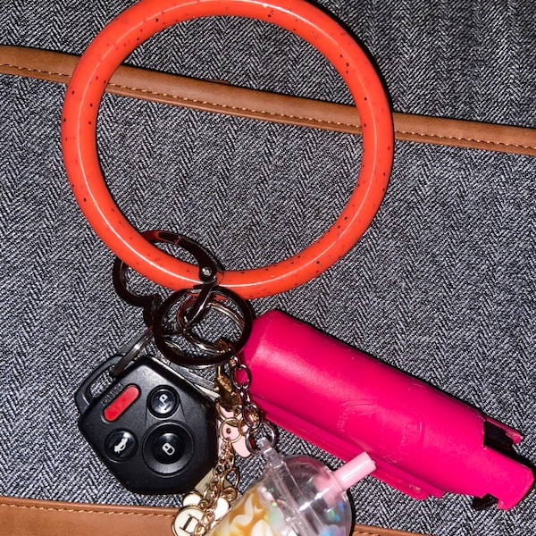 Keychain Bracelet | Silicone Key Ring | Key Loop | Silicone Bangle ...