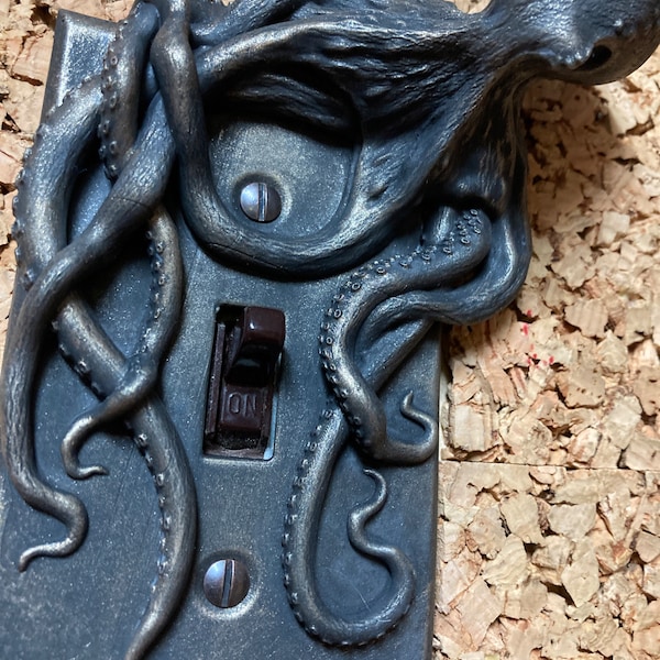 Octopus Light Switch Plate - Etsy