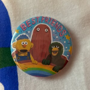 DHMIS Best Friends Pin - Etsy