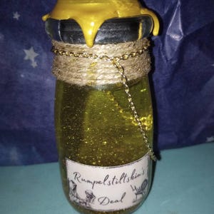 Magic Genie Wish Potion Bottle Apothecary, Jinn Fantasy Bookshelf Decor ...