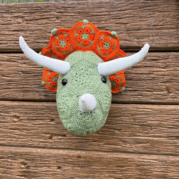 Sully the African Flower Spider Crochet Pattern, PDF, Digital Download ...