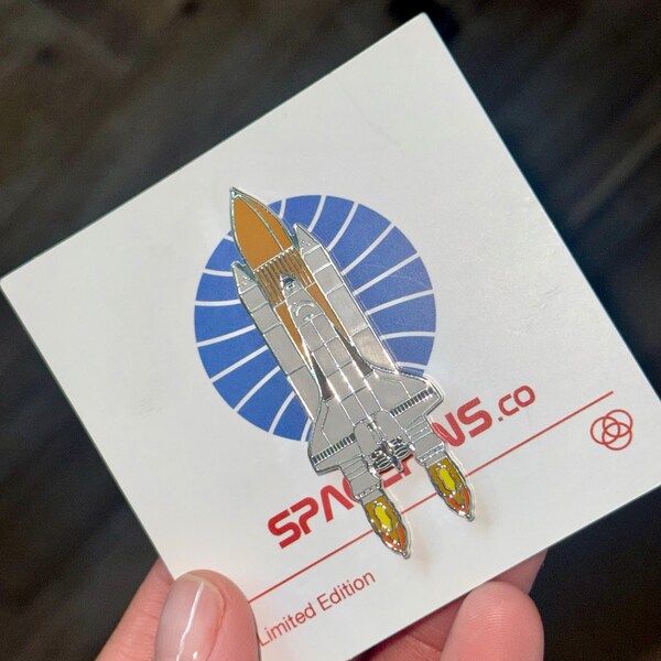 Space Shuttle Enamel Pin Lapel Brooch - NASA Scientist / Astronaut ...