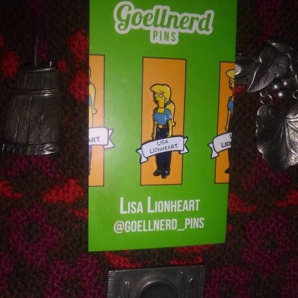 Simpsons Lisa Lionheart Enamel Pin Soft Enamel Lisa Simpson Gifts 90s ...