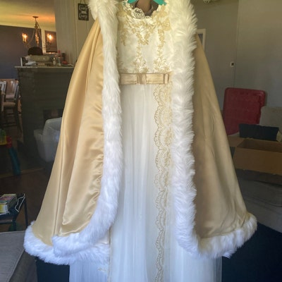 Christmas Bridal Cape Medium-length Claret apple Red / IVORY Satin 37 ...