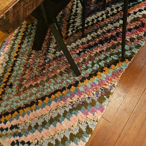 VINTAGE RUG RUNNER ,bohemian Red Colorful Rug ,unique Boujad Colorful ...
