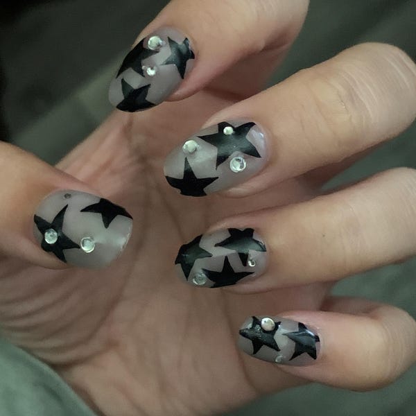 Star Y2k-inspired Press on Nails Almond | Black Star Motif Nail Set ...