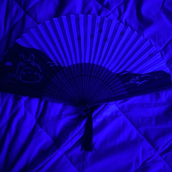 Hand Fan -japanese Folding Fan,totoro,silk Hand Fans,wooden Design Hand ...