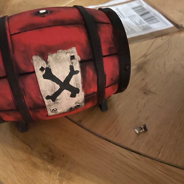 Sea of Thieves Gunpowder Barrel Desk Piece Prop - Etsy