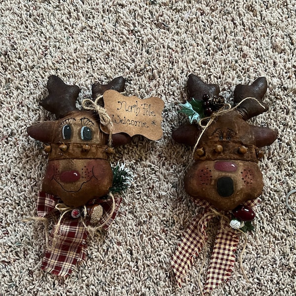 Primitive Reindeer Pattern North Pole Welcome Christmas Reindeer PDF ...