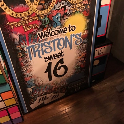 GRAFFITI WELCOME SIGN, 80s 90s Graffiti Birthday Printable Welcome Sign ...