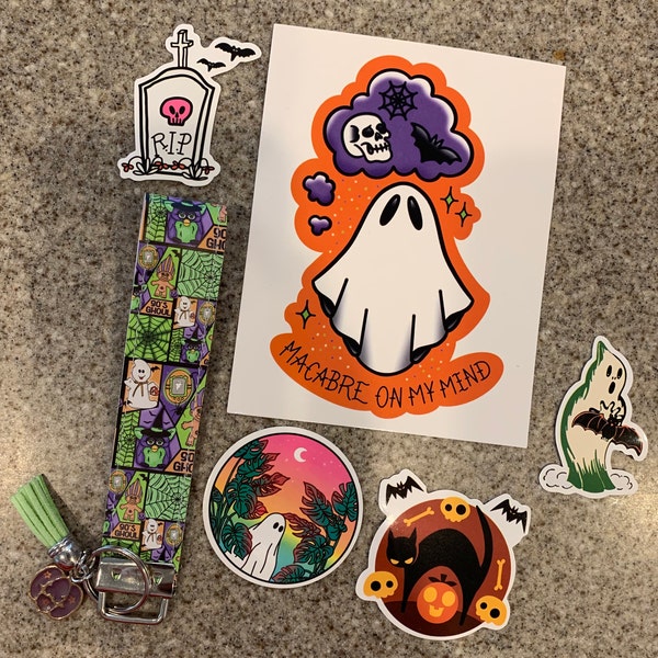 90's Ghoul Key Fob/retro Key Fob/spooky 90's Kid Keychain/90's Kid ...