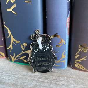 Cauldron Blessed Nesta ACOTAR Enamel Pin - Etsy