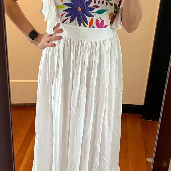 Mexican Floral Hand Embroidered Dress. Traditional Mexican Dress ...