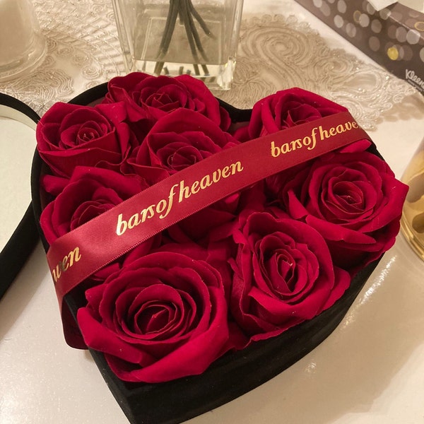 Premium Chocolate & Love Heart Rose Box Gift Flower Box, Rose Box ...