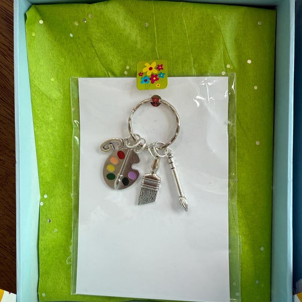 Personalised Artists Keyring, Palette and Paint Brush Keychain ...