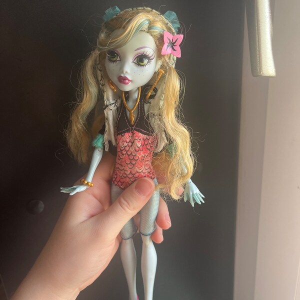 Lagoona Blue Basic Flower, Necklace, Earrings, Bracelet and Shoes ...