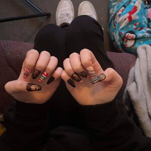 Scream Movie Halloween Press on Nails Set | Etsy