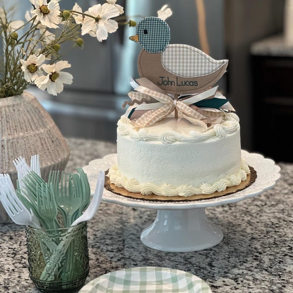 Monogrammed Crest Cake Topper - Etsy