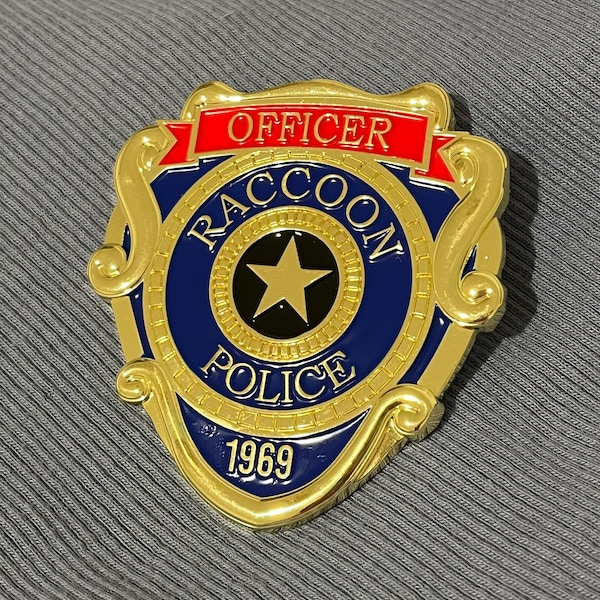Raccoon City R.P.D. Red Banner Metal Costume/cosplay Badge (66mm X 63mm ...