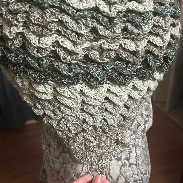 Dragon Scale Shawl Crochet Pattern - Etsy
