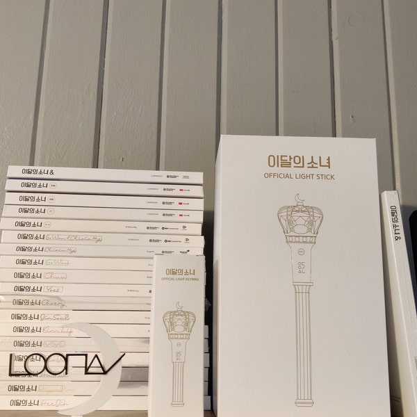 Loona Standee - Etsy