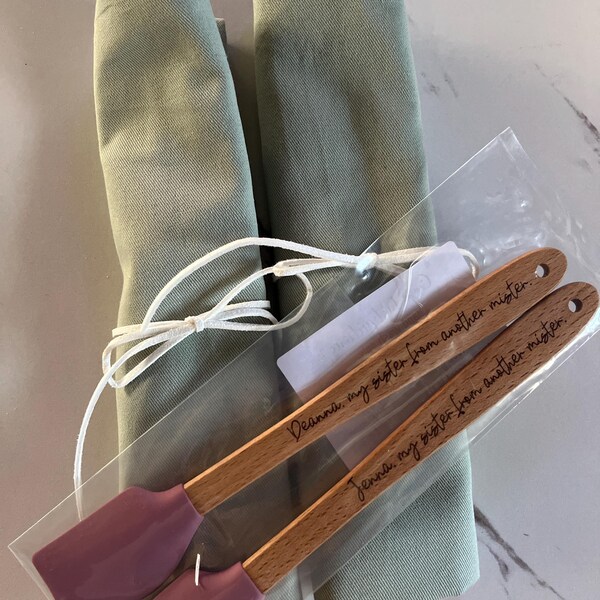 Personalized Mini Spatula Fall Bridal Shower Favors: Engraved Wedding ...