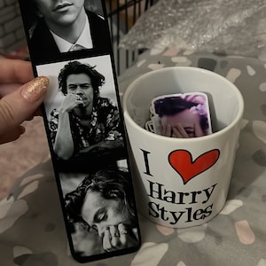 Harry Styles Bookmark HS Bookmark Book Gift Glossy - Etsy UK