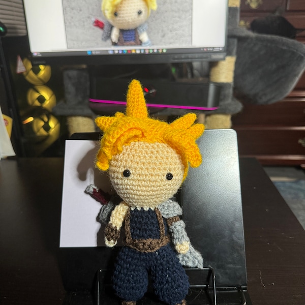 DIY PATTERN - Cloud Strife (FFVII) - Amigurumi Crochet Pattern - Etsy