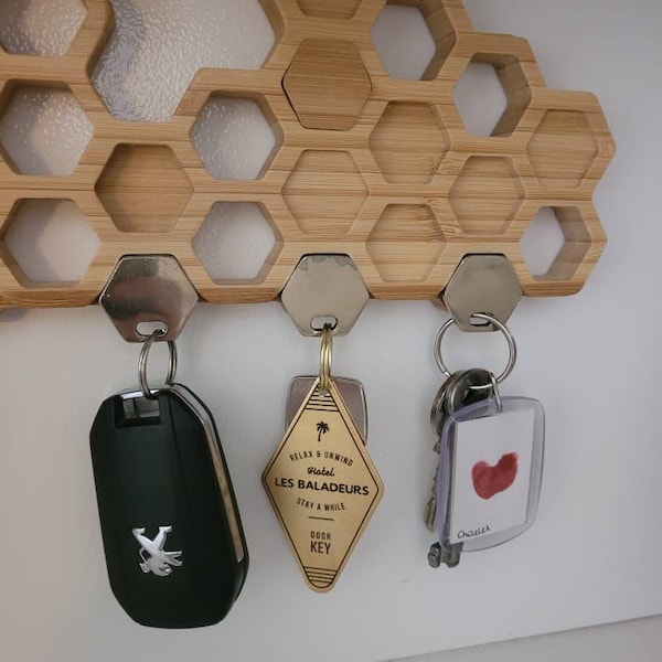 Personalized Retro Hotel Keychain // Gold Key Ring // Personalised Key ...