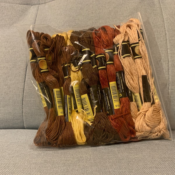 Full Set of 447 Cross Stitch Threads CXC 2 Labels - DMC Colours - No.s ...