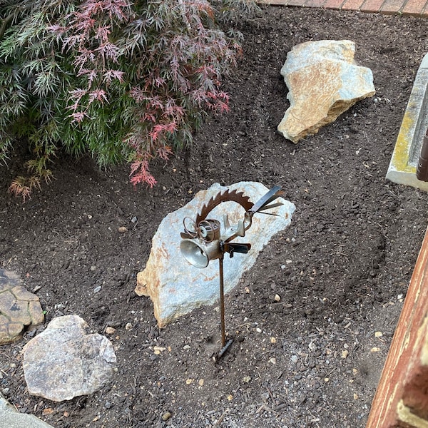 Wrench Saw Lizard Garden Recycled Art - Etsy