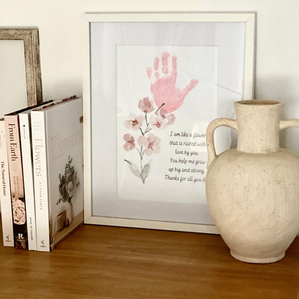 Mothers Day Flower Handprint Art Bundle, Printable | Mom Craft Gift ...