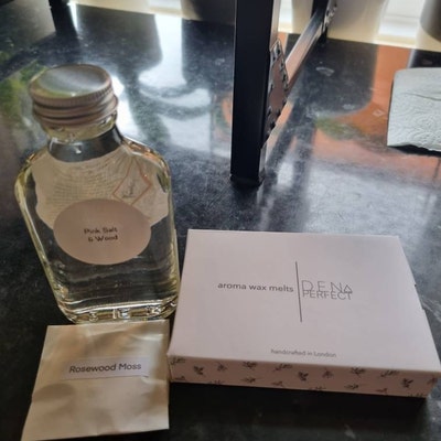 FLOWER GARDEN Gift Set Reed Diffuser, Wax Melts, Candle Gift Box Hamper ...