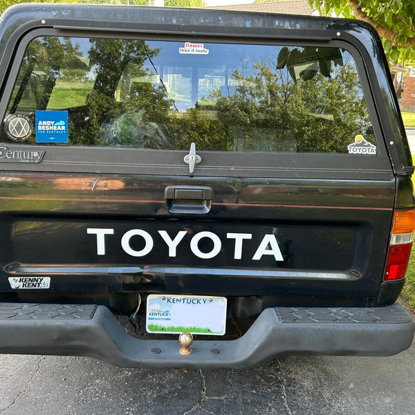 Toyota HILUX RED Tailgate Decal Sticker Pick up D4D Mk3 Kit 2.5 Diesel ...