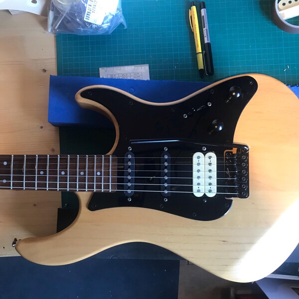 Black Acrylic Pickguard for YAMAHA REVSTAR RSS02T Guitar - Etsy