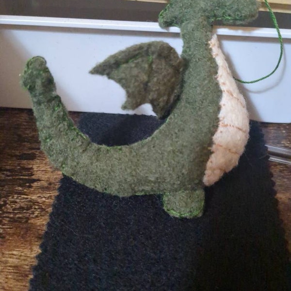 DIY Medieval Felt Ornament Pattern: King, Queen, Knight, Dragon (PDF ...